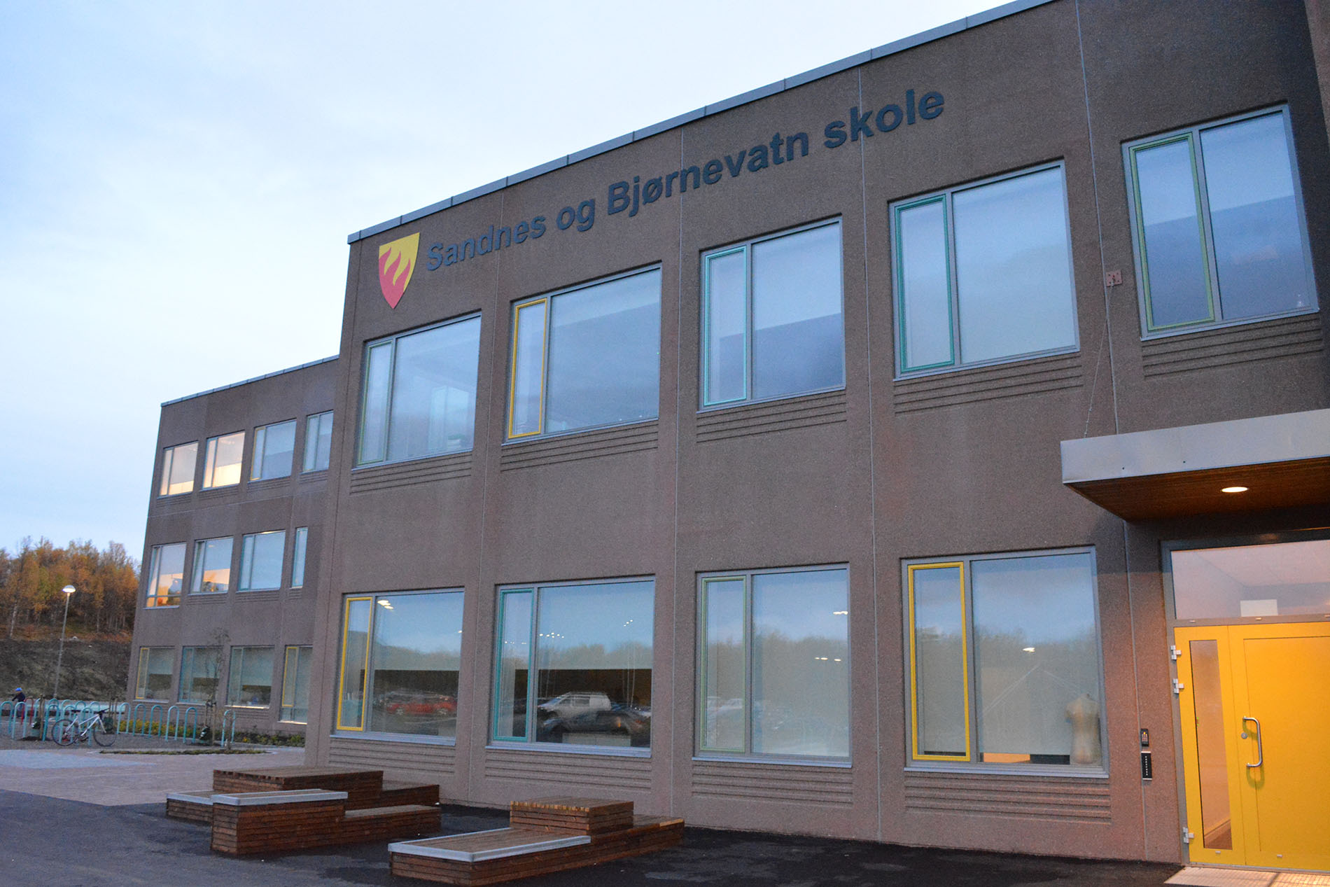 Sandnes og Bjørnevatn skole er blitt bygdas nye storstue | Magasinet ...